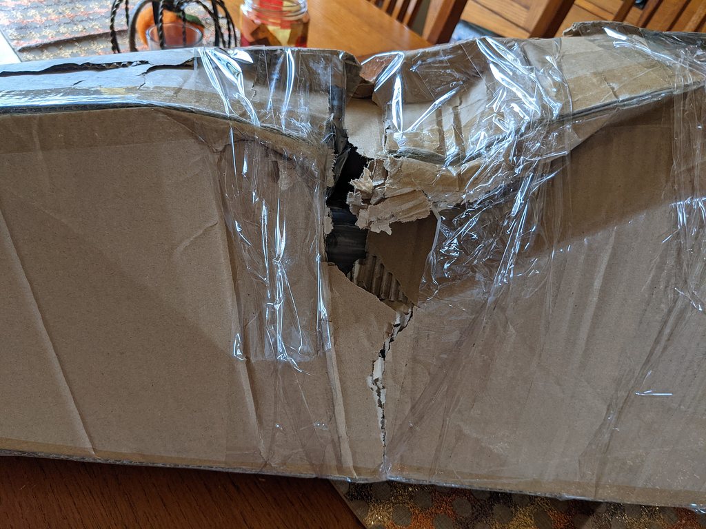 FedEx damaged new SX Ursa 2 - Gear - BassBuzz Forum