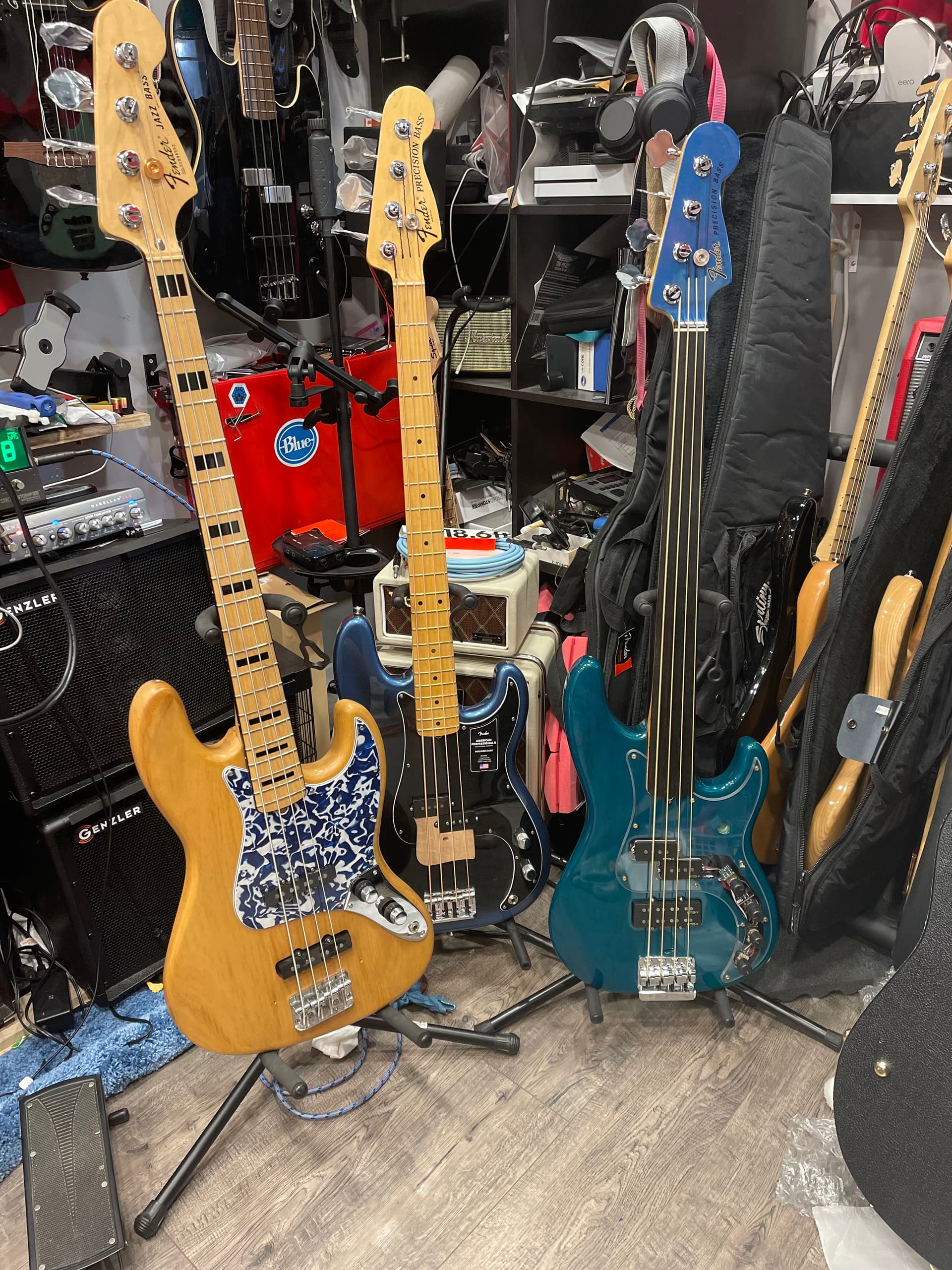 Show Us Your Basses (Part 1) - Gear - BassBuzz Forum